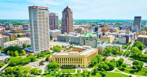 What Is a Wide Shot in Film? How You Should Set Up This Camera Angle